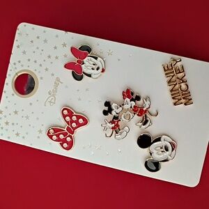 Disney | Accessories | Disney Set Of 5 Mickey Minnie Mouse Gold Pin ...